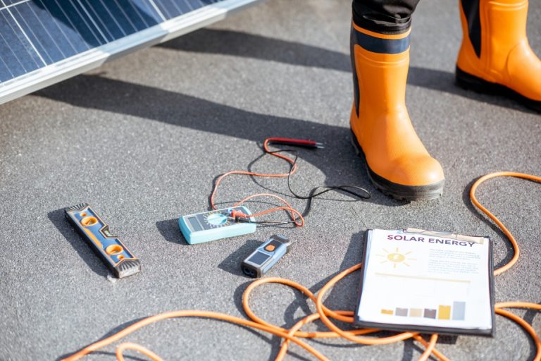 Guide to Solar System Batteries: Everything You Need to Know | Solar Pro