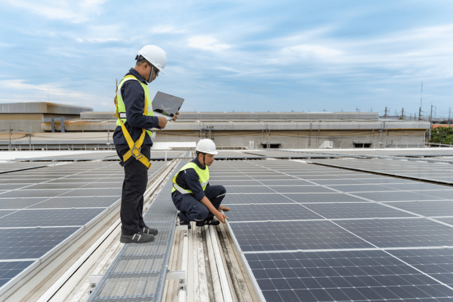NYC's Largest Solar Array: Transforming JFK Airport's Roof | Solar Pro